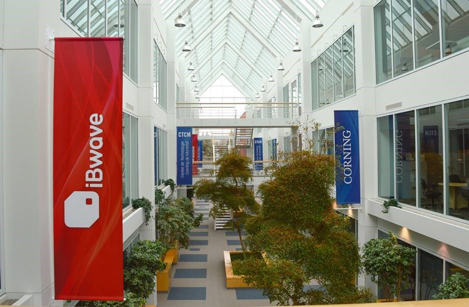 Corning celebrates opening of software innovation center in Montreal ...